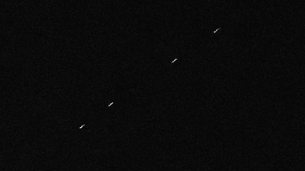 See those lights in the sky? Likely the SpaceX Starlink satellite ...